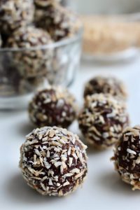 Kokosbollar – socker-& glutenfria | Ylvas Bakverkstad